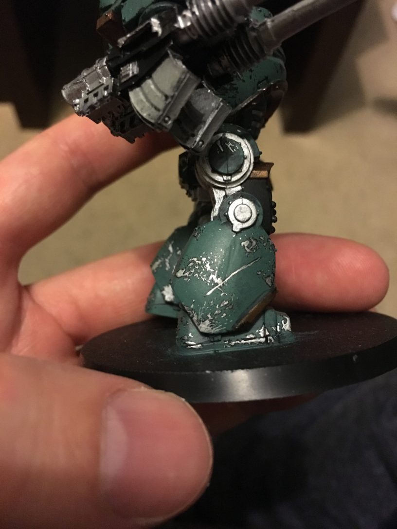 Painting Basics: Battle Damage - The Brush and Boltgun