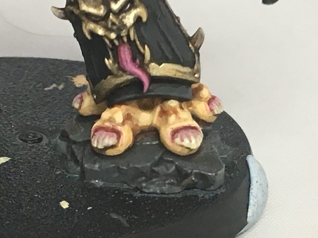 How to Paint Black Legion Obliterators, part 2 - The Brush and Boltgun